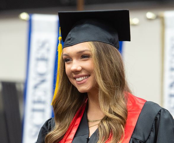 SIUE confers degrees upon 2,325 in Spring 2021 Commencement – Illinois ...