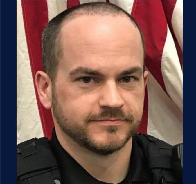 Ceremony honors Pontoon Beach officer, others killed in line of duty ...