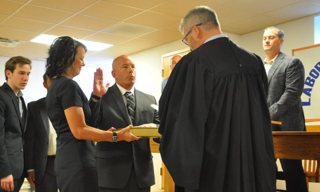 Bethalto’s Kris Tharp sworn in to represent Illinois 56th Senate ...