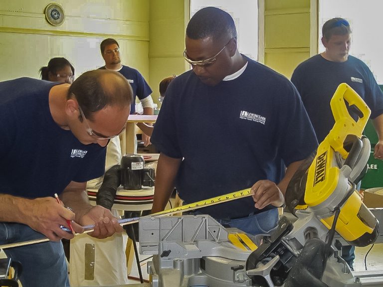 Free construction course starts Sept. 19 at Lewis & Clark’s Scott Bibb ...