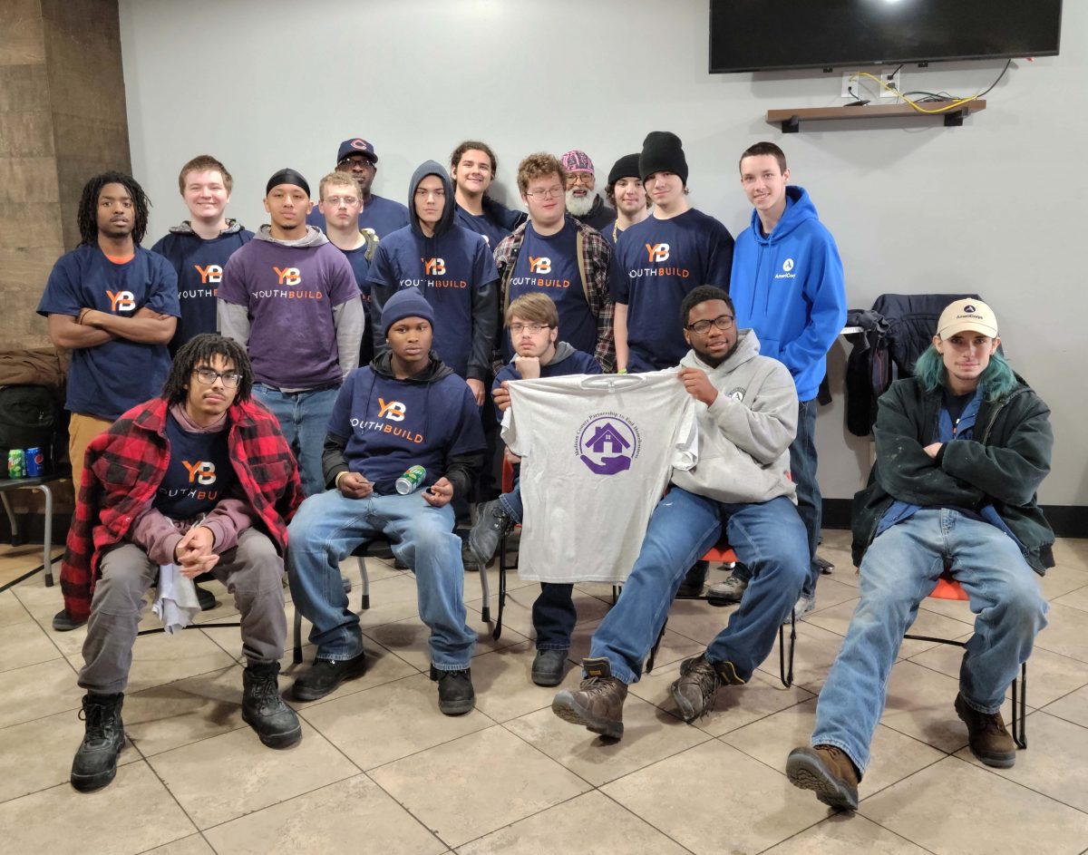 YouthBuild AmeriCorps students volunteer for Project Homeless Connect ...