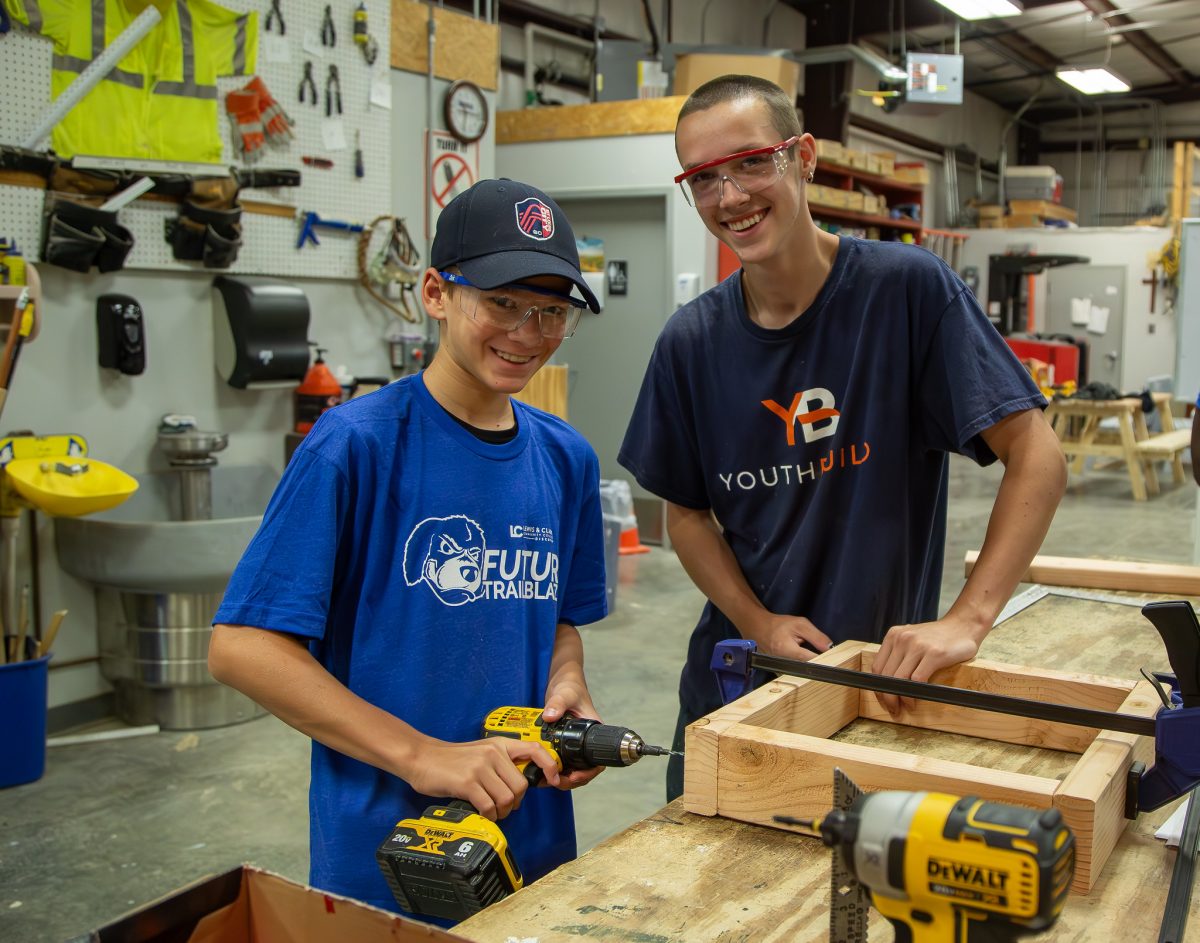 Students learn trade skills at L&C’s Construction Camp – Illinois ...