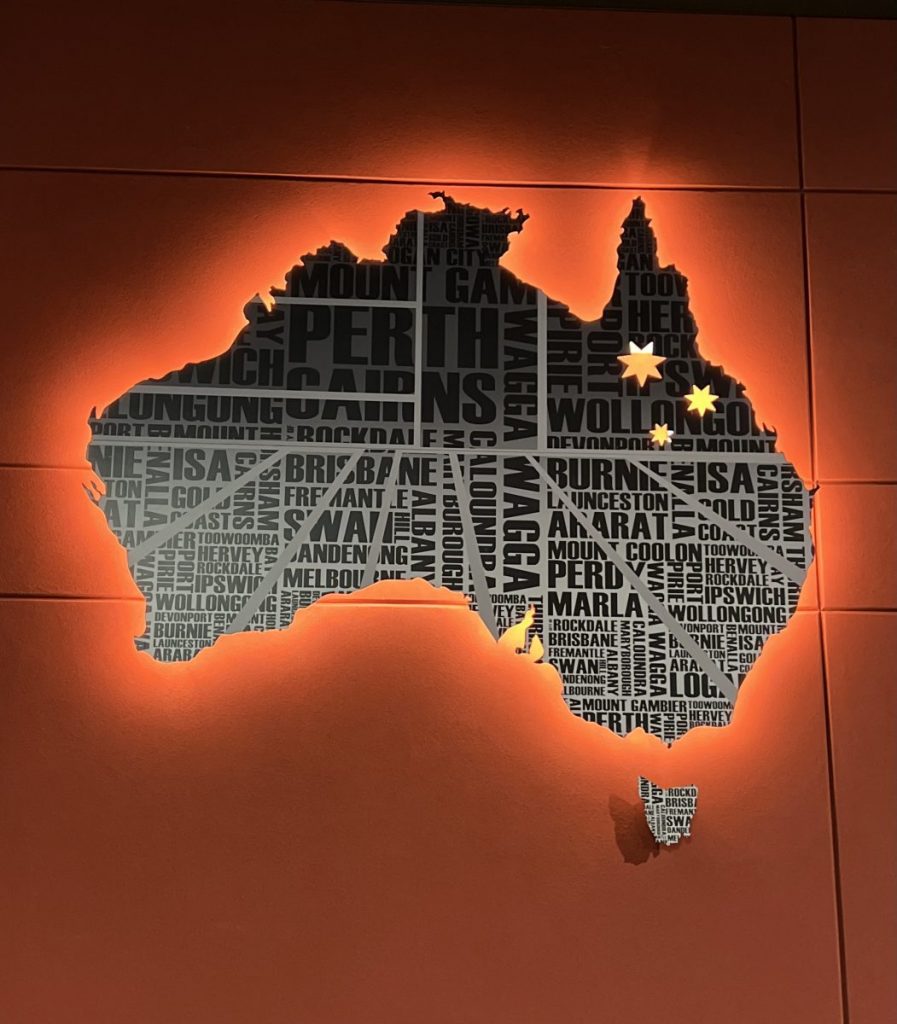 Outback Steakhouse opens first-of-its-kind redesigned restaurant in O ...