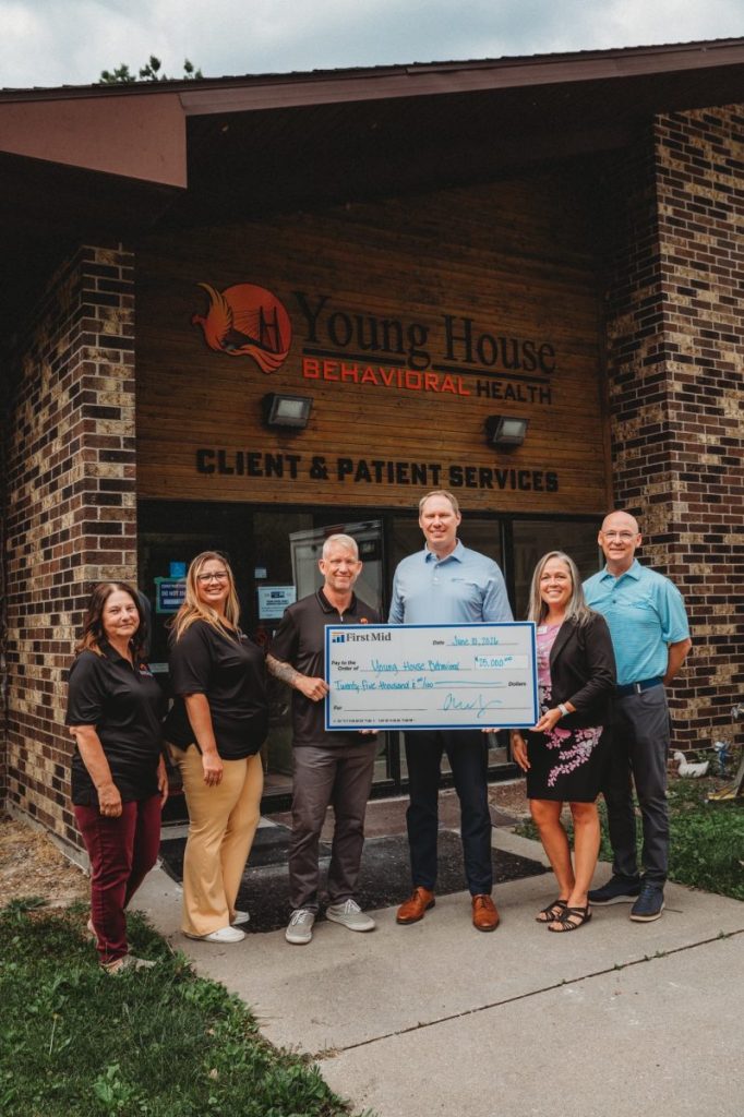First Mid donates $25,000 to Young House Behavioral Health – Illinois ...